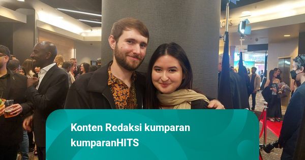 Unggah Foto Bersama Kekasih Bule, Stephanie Poetri: We Got Enganged! | kumparan.com